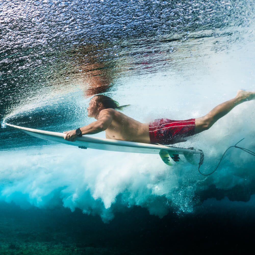 How Fast Does a Surfer Go? How to Surf Faster? – Boost Surfing